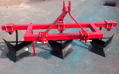 Ridging Plow - 潍坊法姆机械有限公司